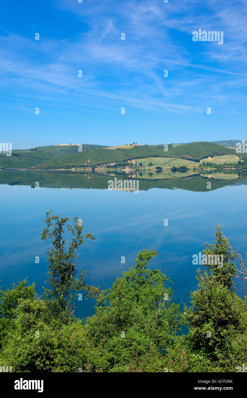 Corbara lake. Lago di Corbara. Tiber Valley. Todi. Umbria. Italy ...