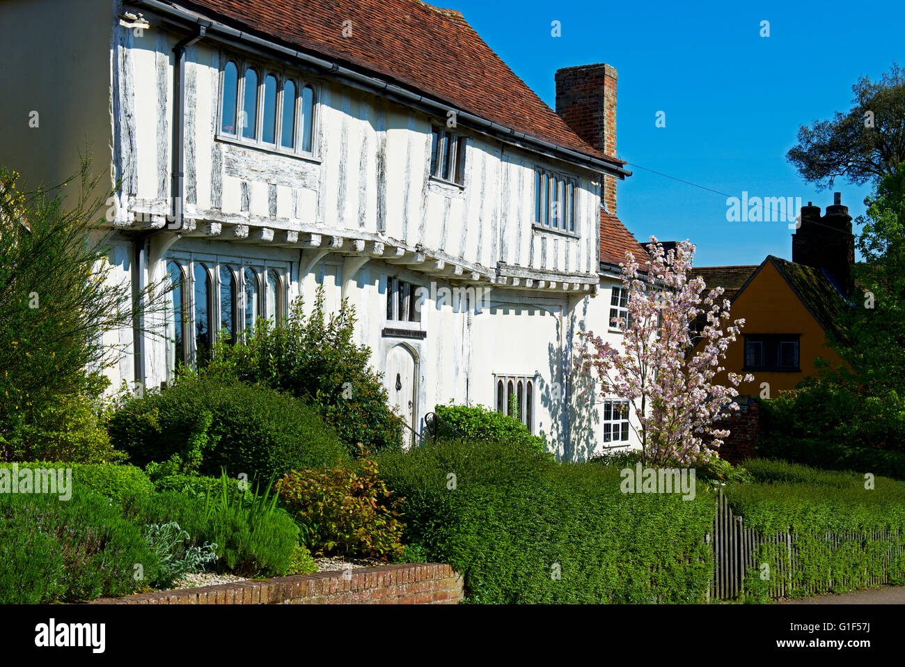 Timbered lavenham suffolk england hi-res stock photography and images ...