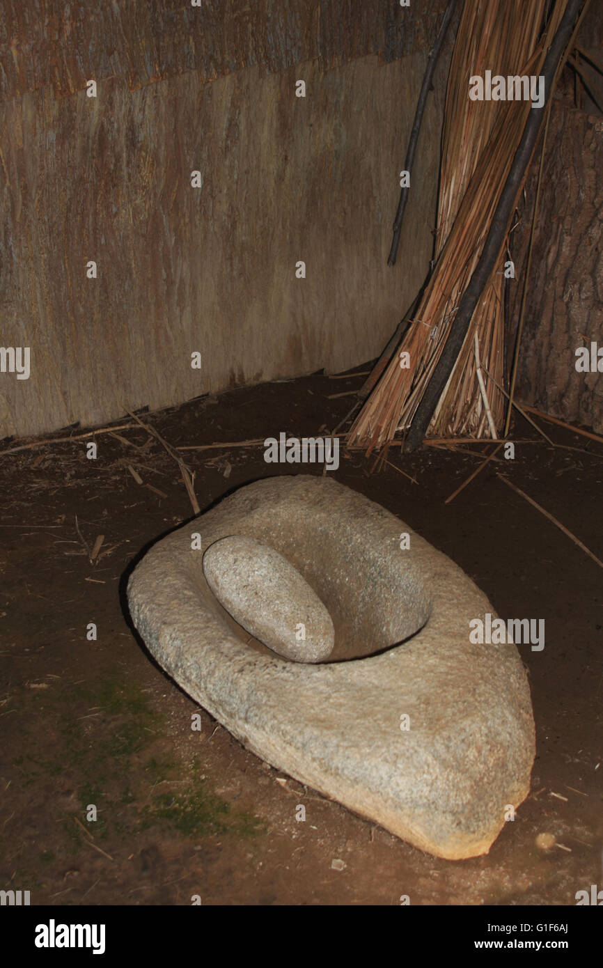 Seneca indians hi-res stock photography and images - Alamy