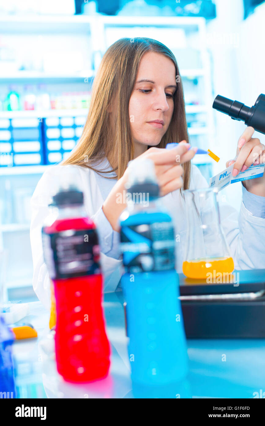 Flask nutrition hi-res stock photography and images - Alamy