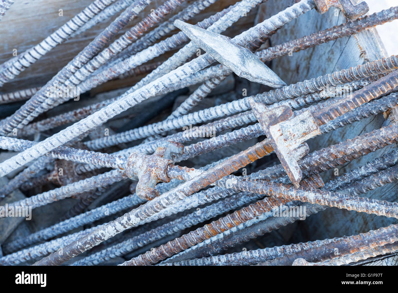 Full frame take of rods used for concrete shuttering Stock Photo - Alamy