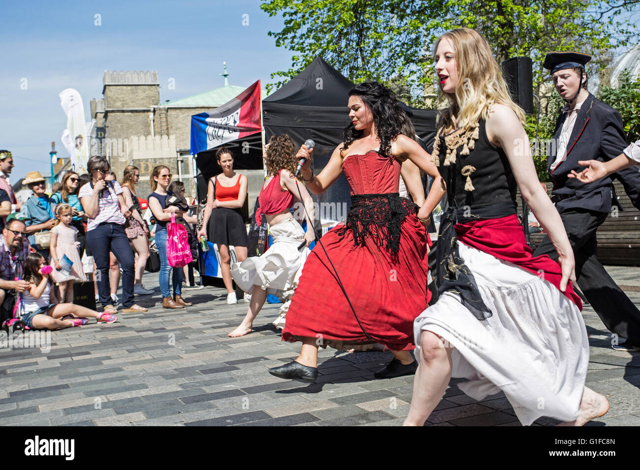 Brighton fringe city hi-res stock photography and images - Alamy