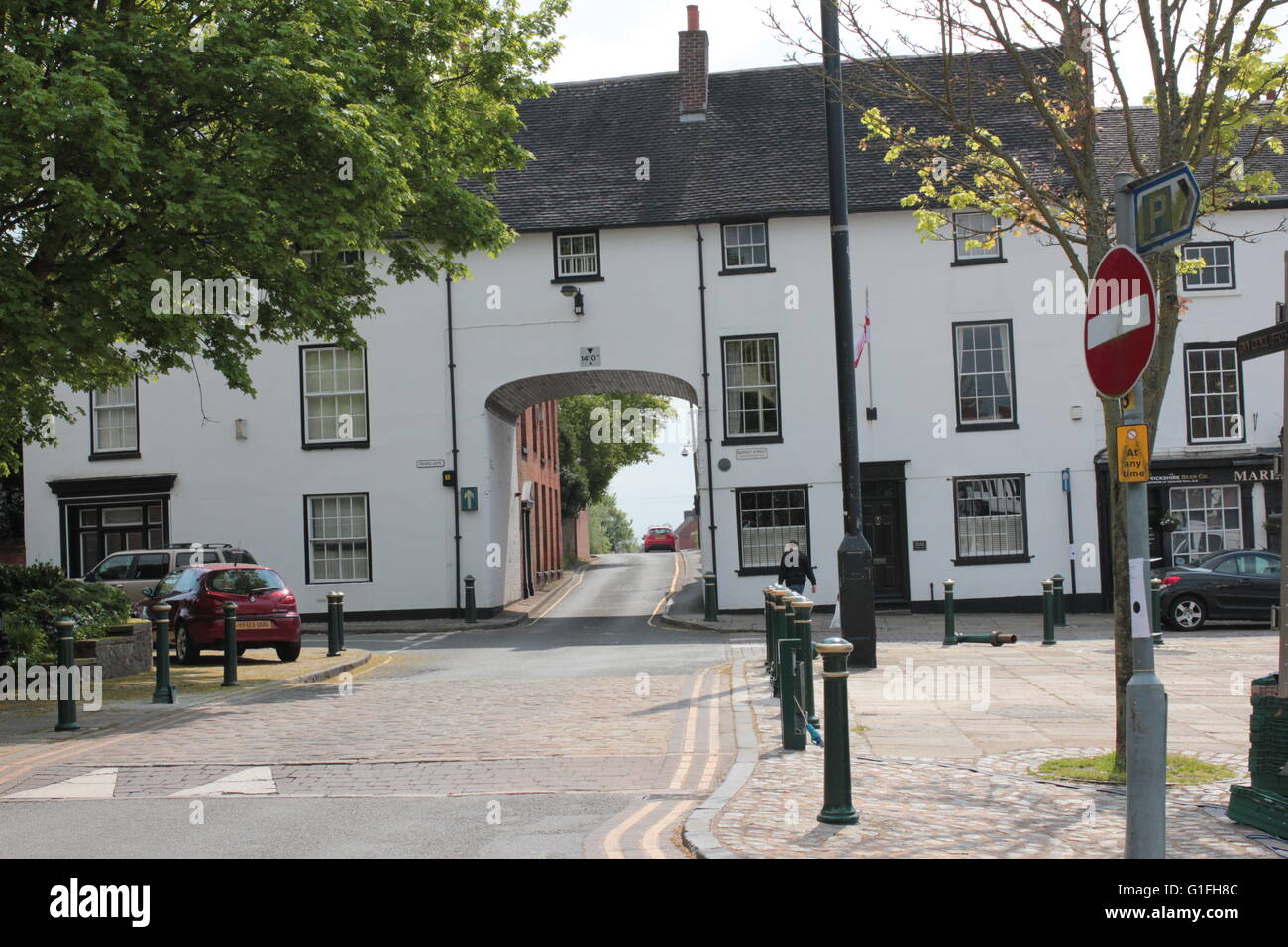 Old marked town of Atherstone Stock Photo - Alamy