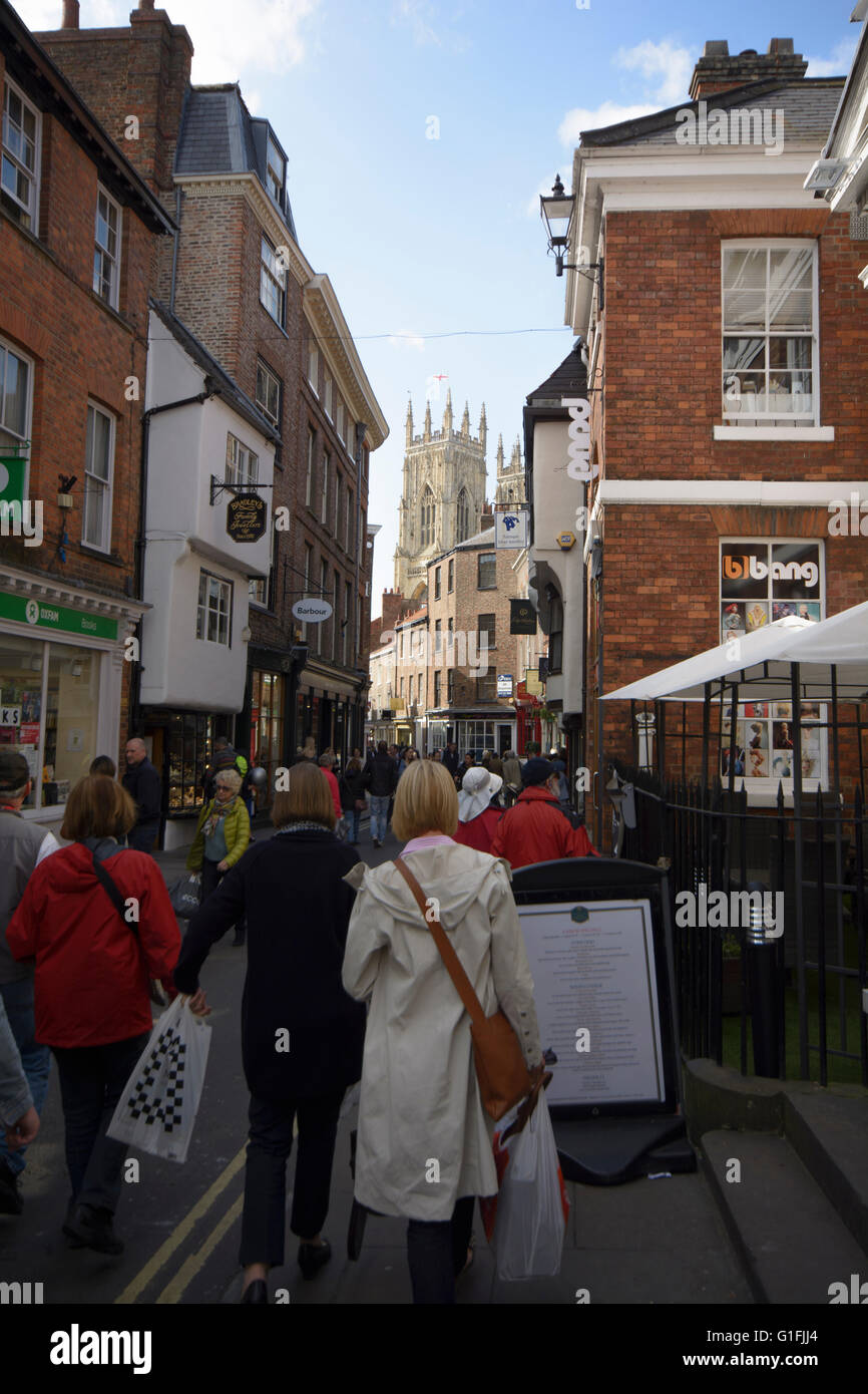 York city streets hi-res stock photography and images - Alamy