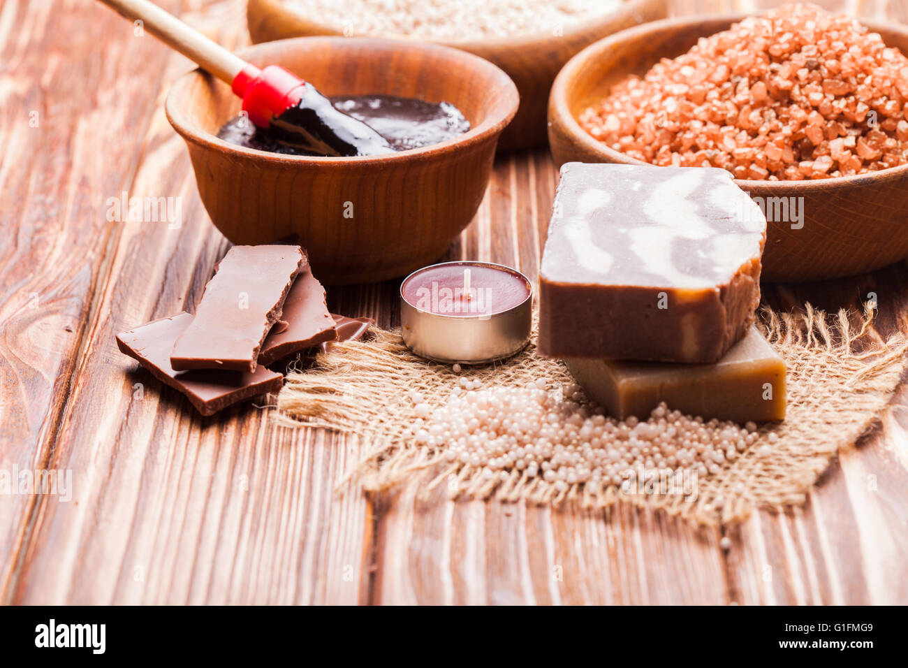 Chocolate spa set Stock Photo - Alamy