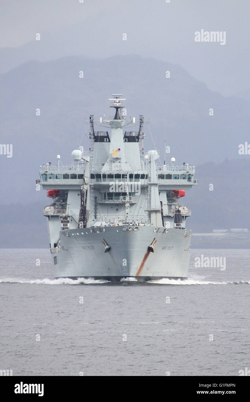 RFA Wave Ruler (A390), a Wave-class tanker of the Royal Fleet Auxiliary ...