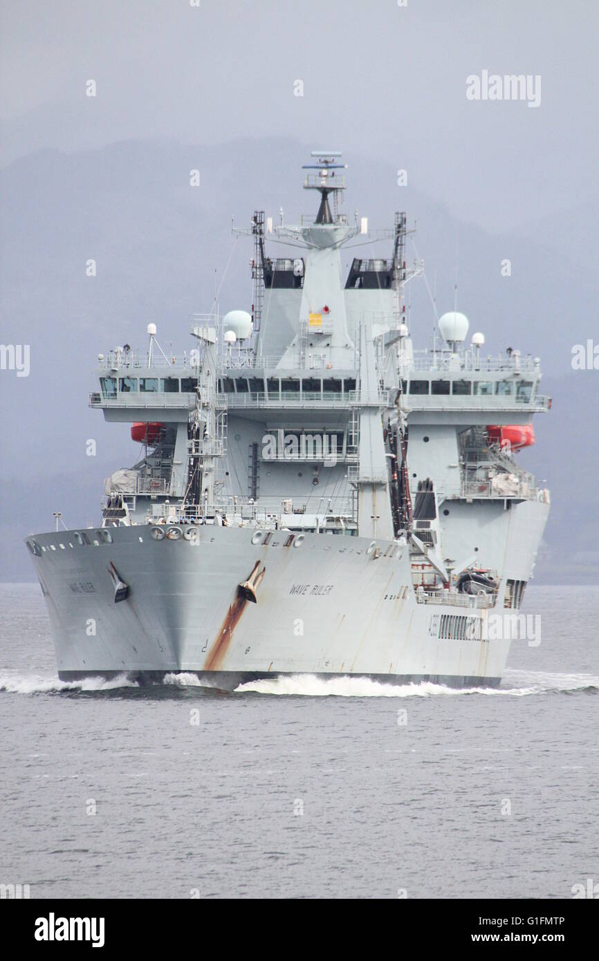 RFA Wave Ruler (A390), a Wave-class tanker of the Royal Fleet Auxiliary ...