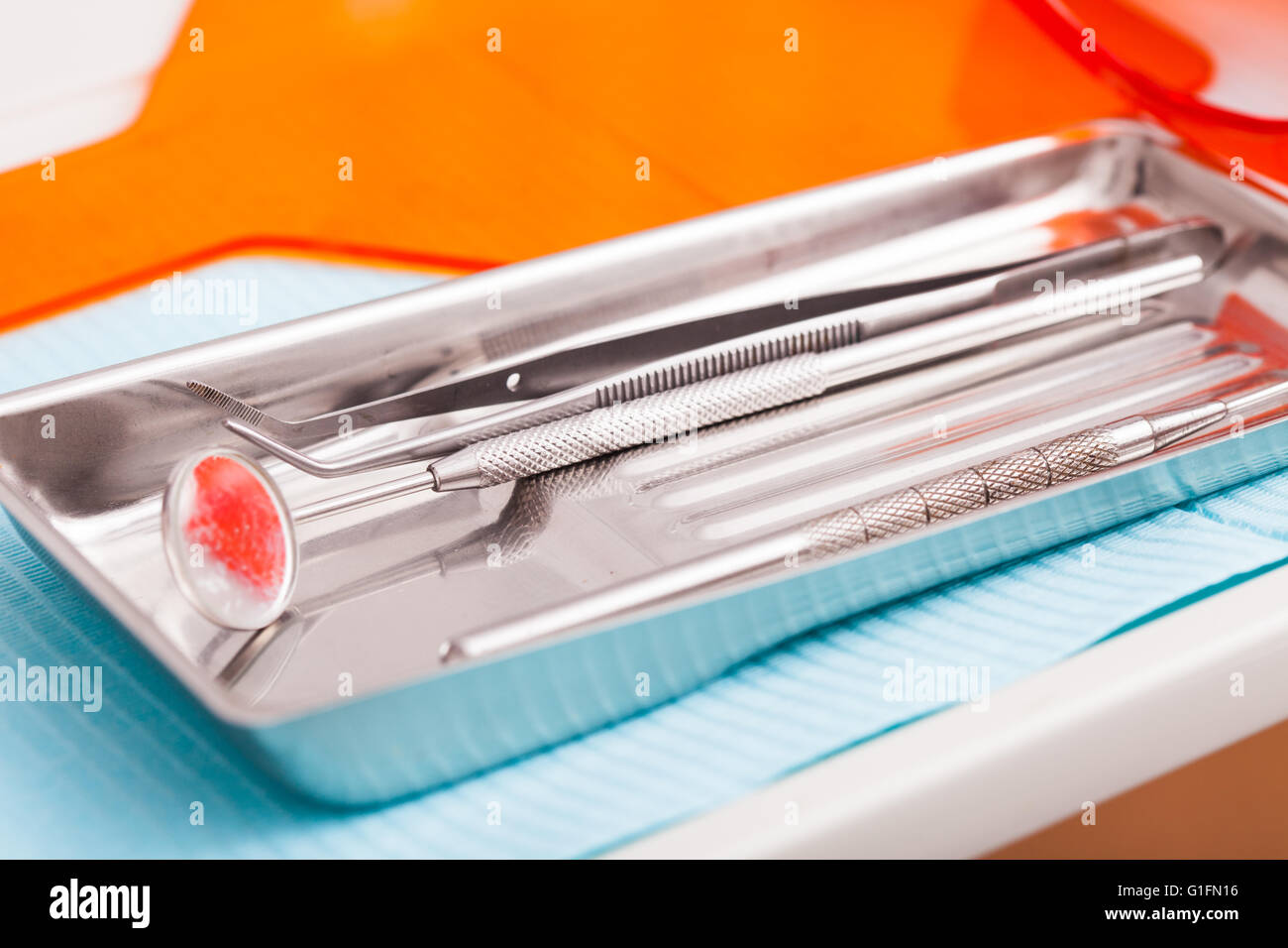 Tooth dental instruments Stock Photo - Alamy