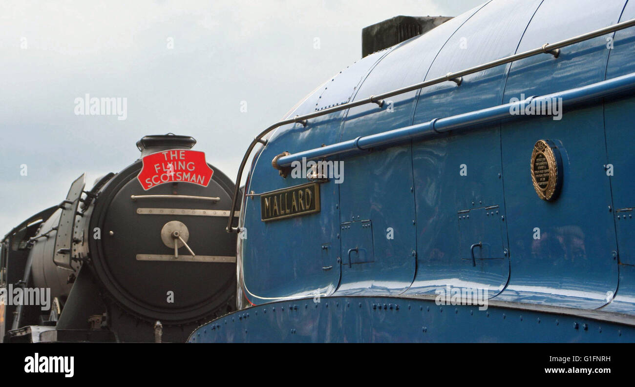 Flying scotsman headboard hi-res stock photography and images - Alamy