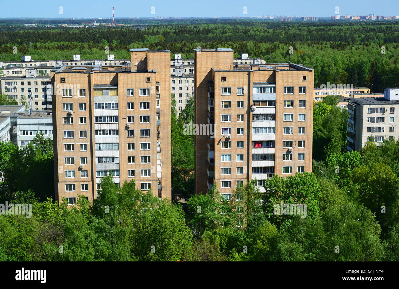 Two brick houses hi-res stock photography and images - Alamy