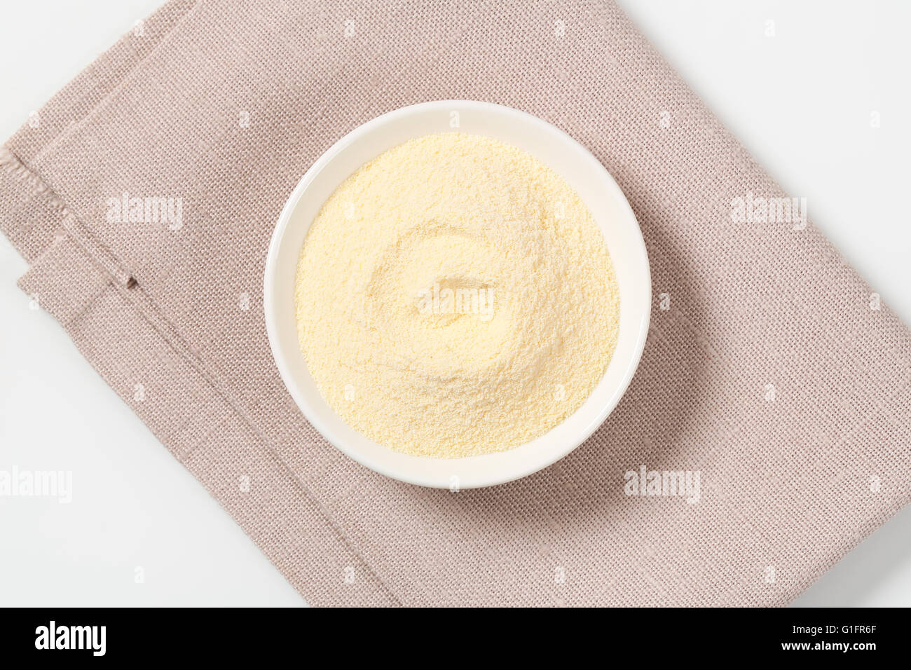 Coarse ground flour hi-res stock photography and images - Alamy