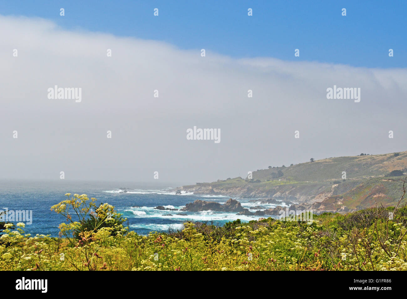 Big sur road hi-res stock photography and images - Alamy