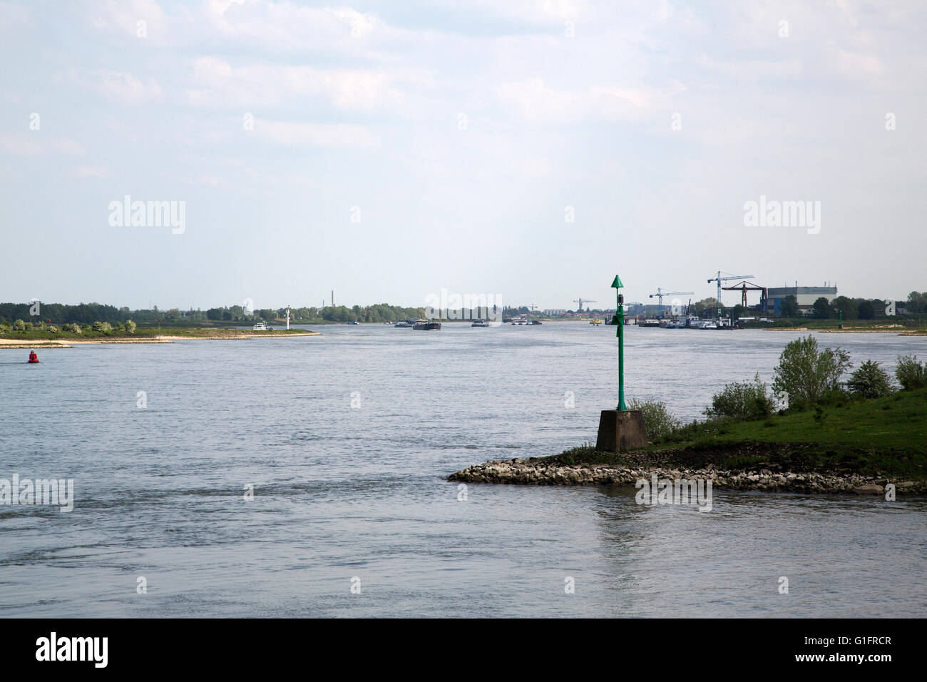Shipping on river Rhine near Dutch-German border, Millingen aan de Rijn ...