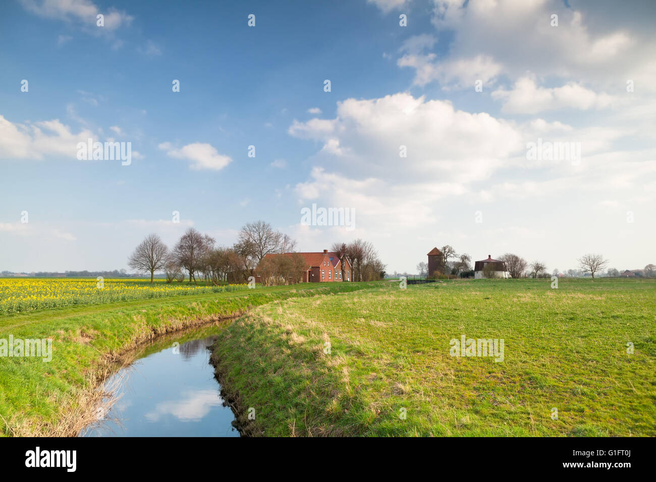 German farmland hi-res stock photography and images - Alamy