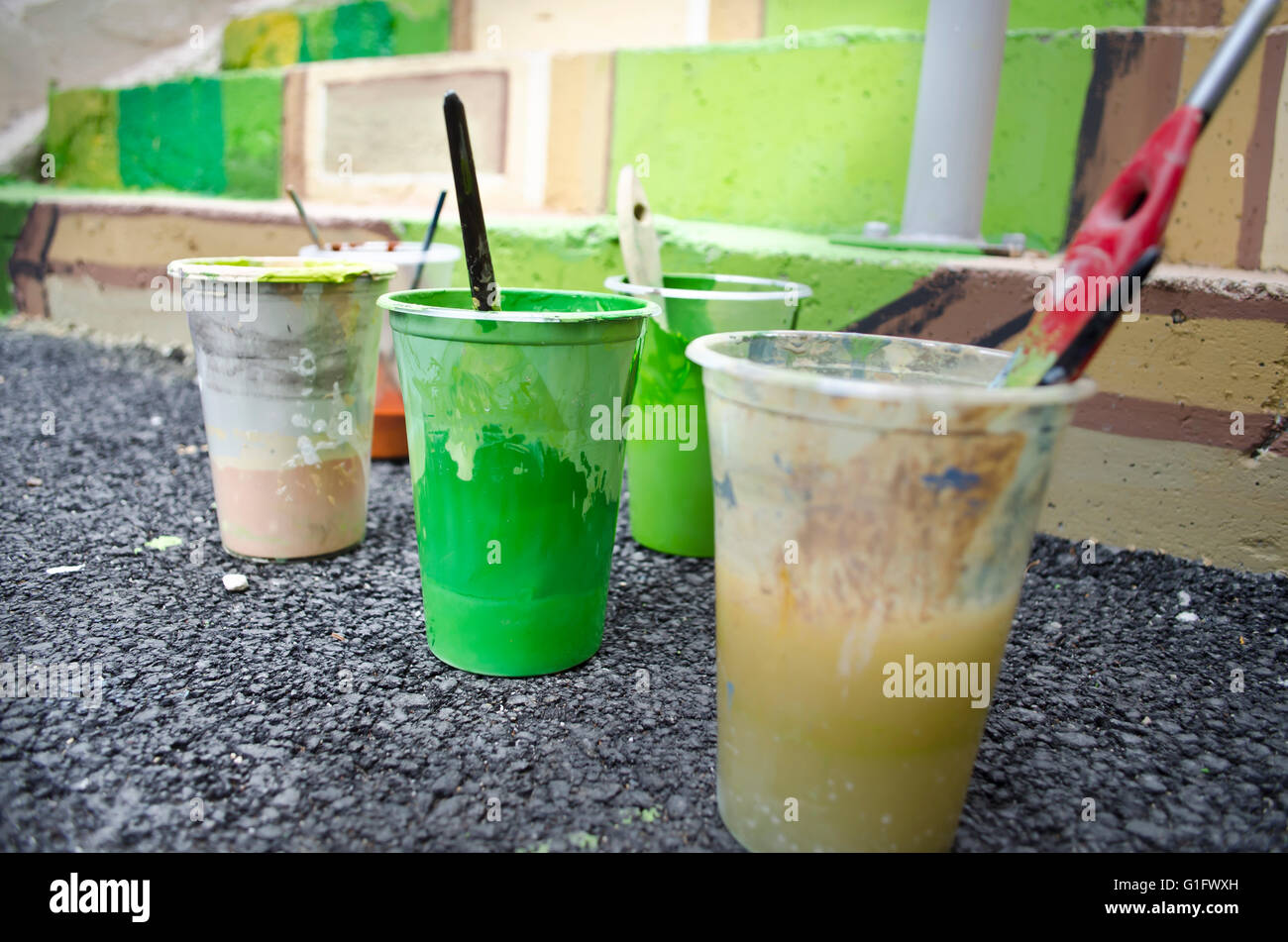 Street paint hi-res stock photography and images - Alamy