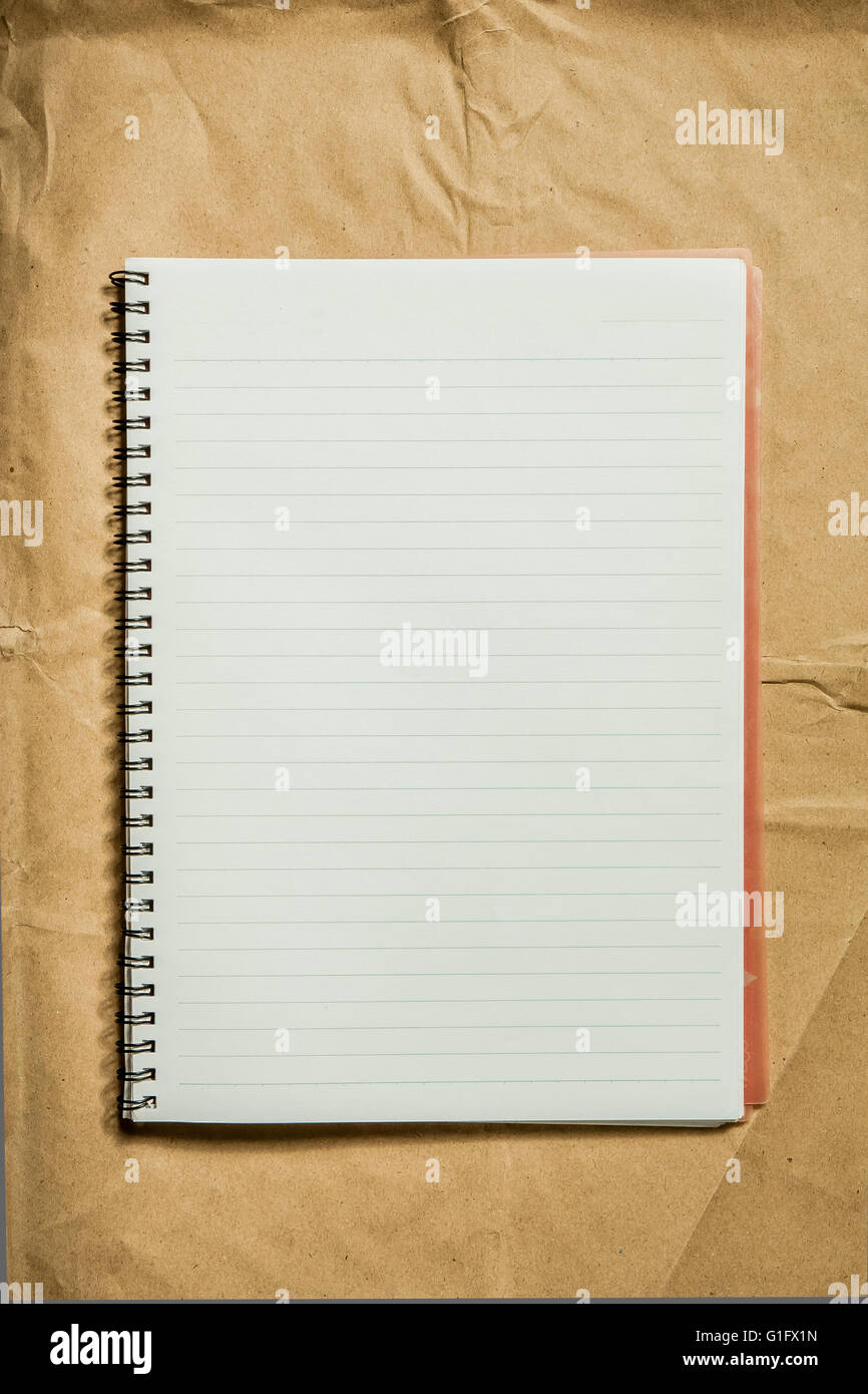 Wrapping paper template hi-res stock photography and images - Alamy