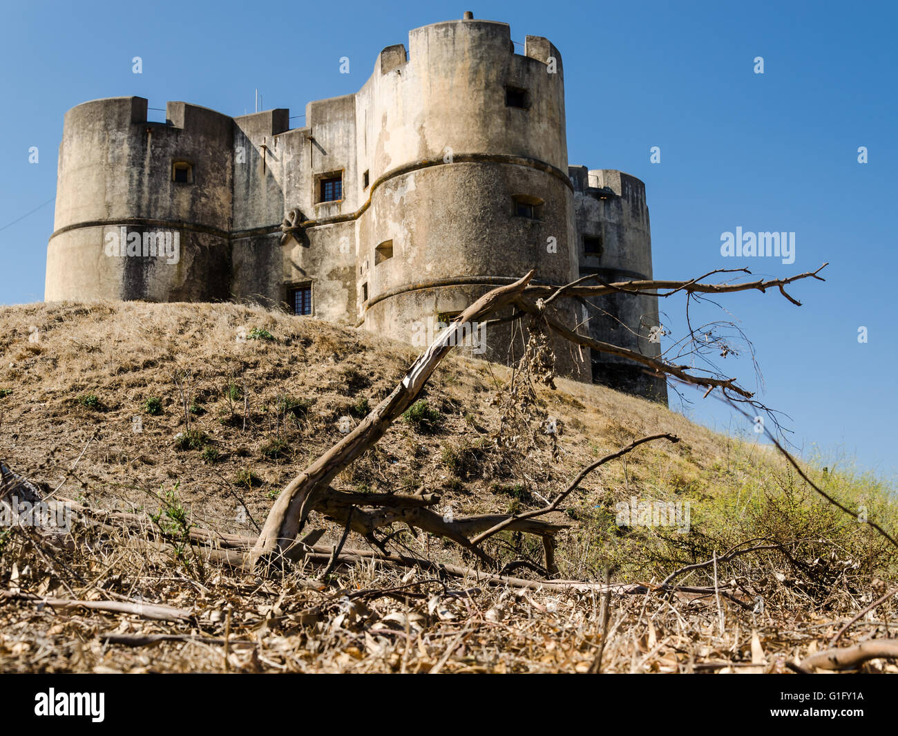 Evora portugal castle hi-res stock photography and images - Alamy