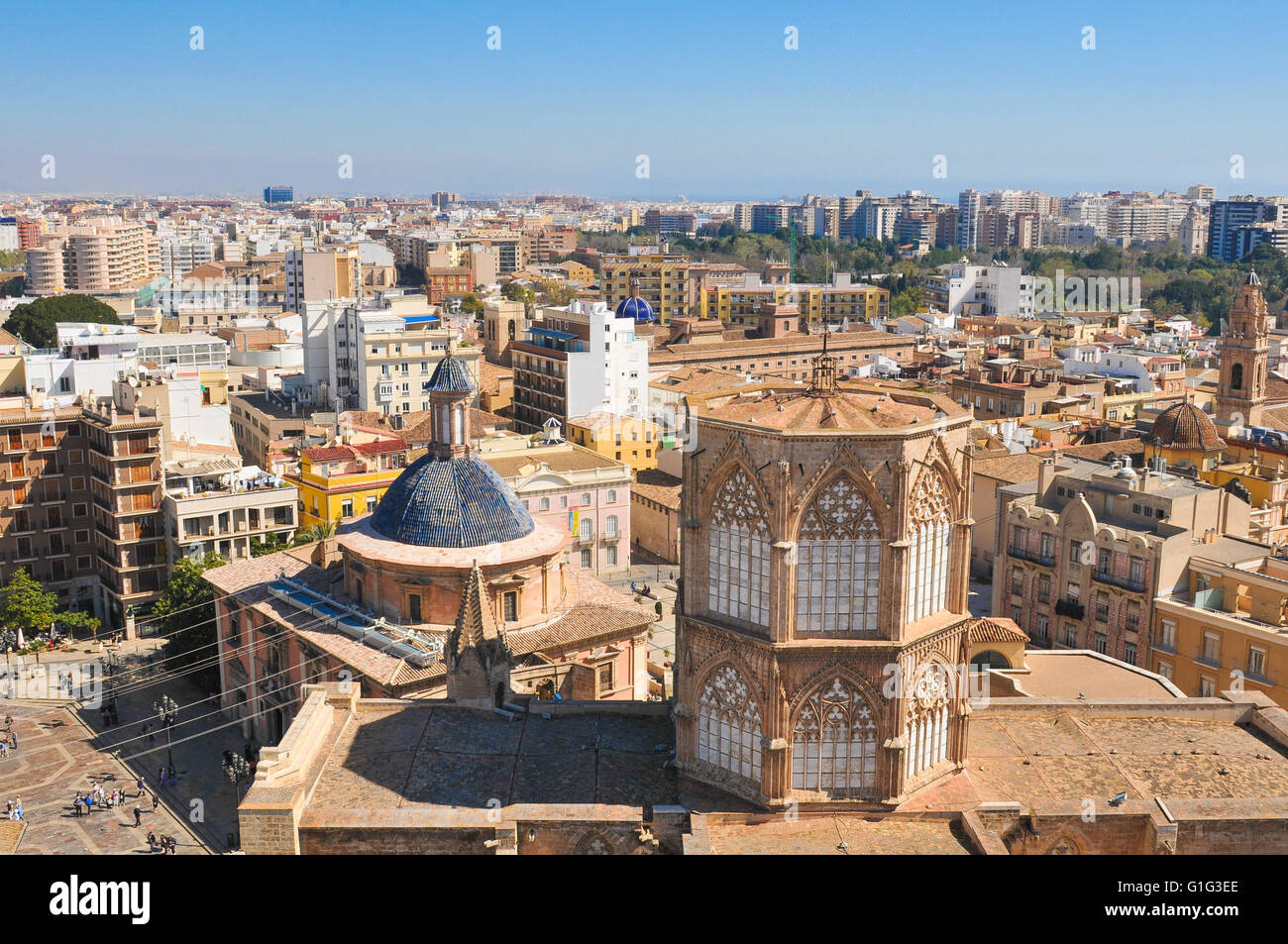 Valencia town streets hi-res stock photography and images - Alamy