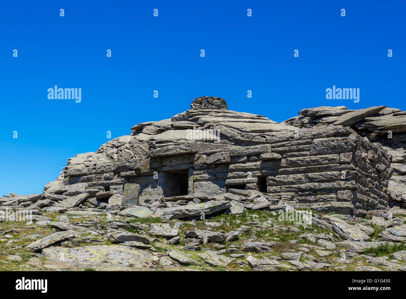 Dragon house evia hi-res stock photography and images - Alamy
