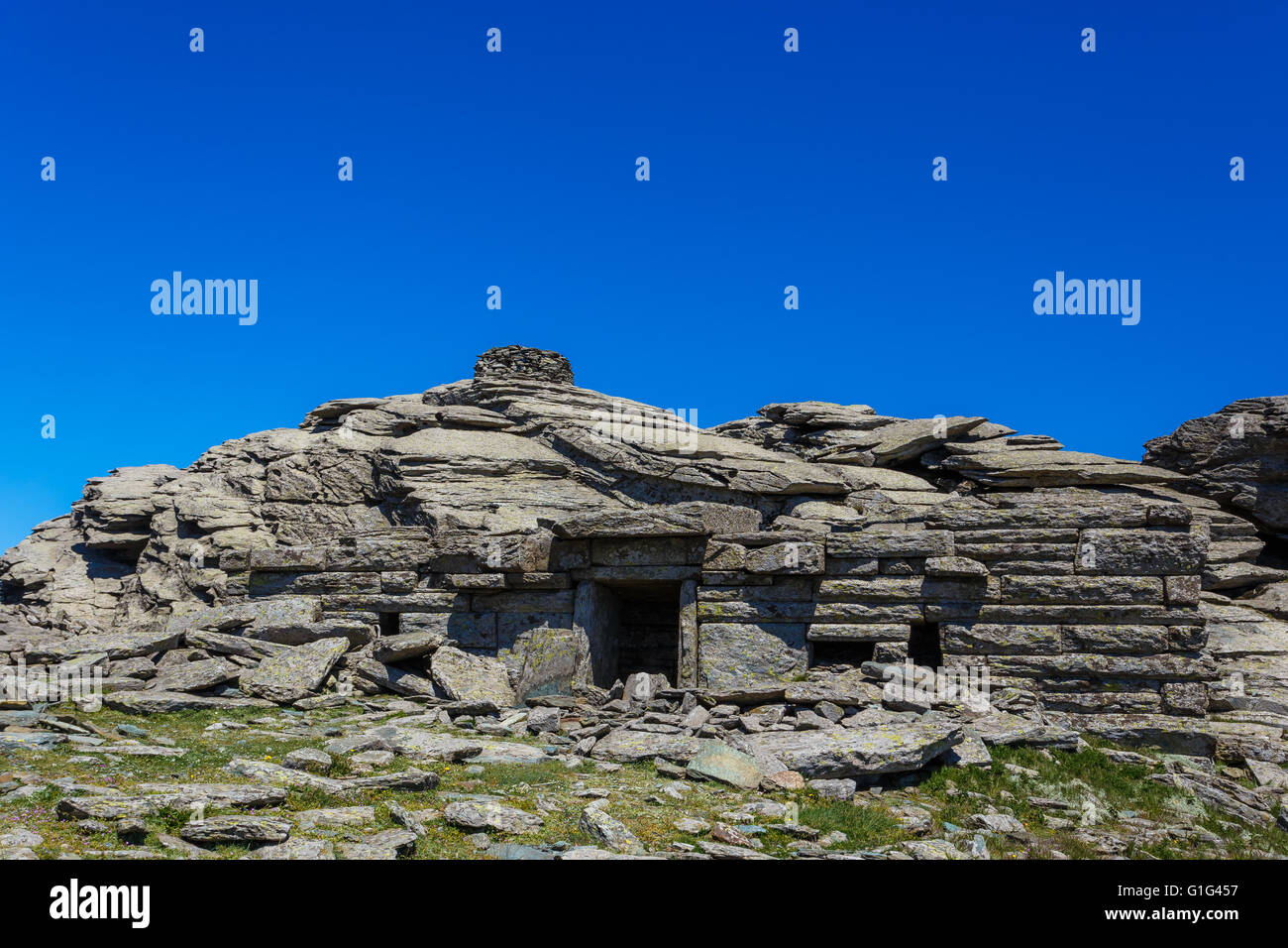 Dragon house evia hi-res stock photography and images - Alamy