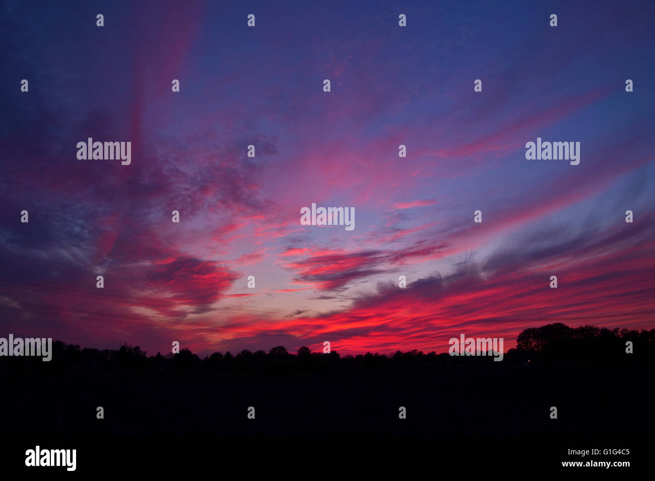Sunset sunrise dawn dusk arched hi-res stock photography and images - Alamy