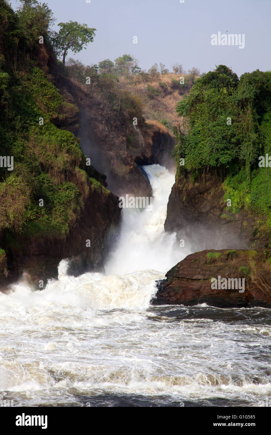 Photograph by © Jamie Callister. The Murchison Falls, Murchison Falls ...