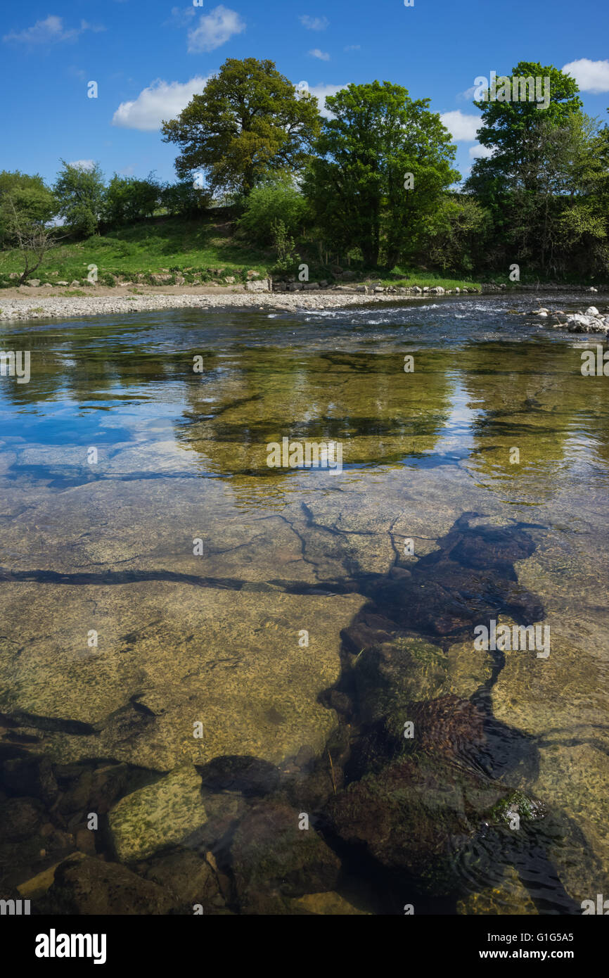 Kendal cumbria river kent hi-res stock photography and images - Alamy