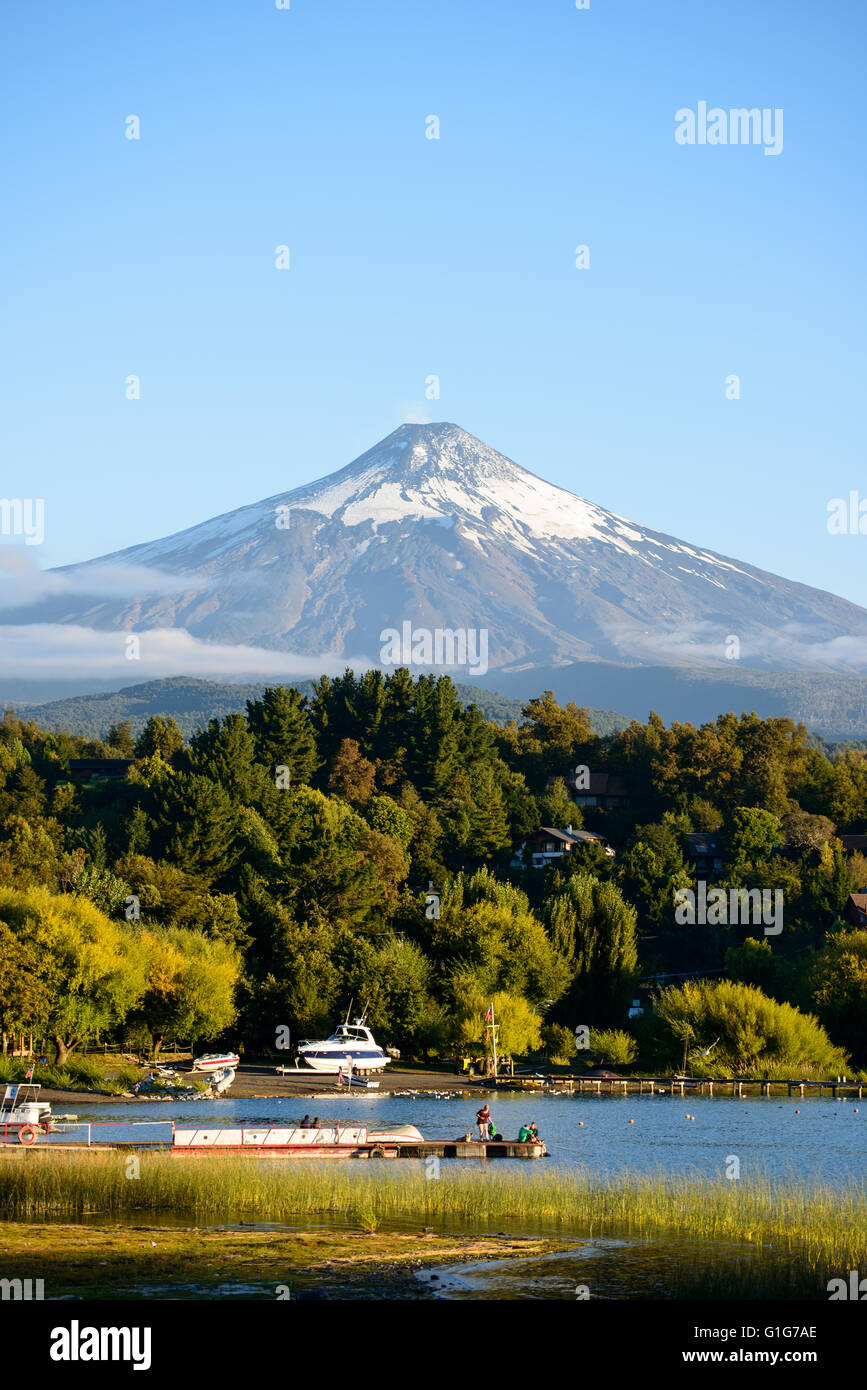 Volcano Villaricca at Pucon Stock Photo - Alamy