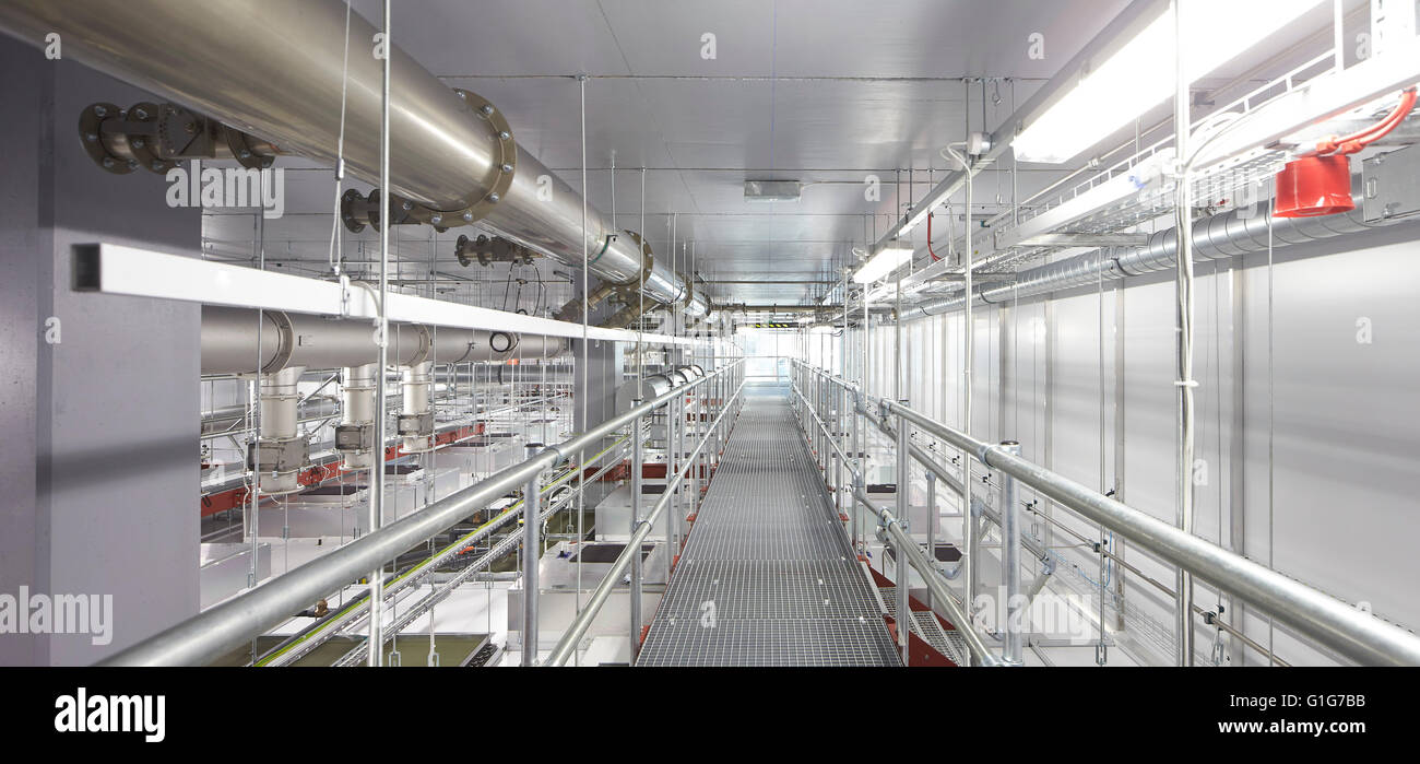 Basement cleanroom with gantry. Graphene Institute, University of ...