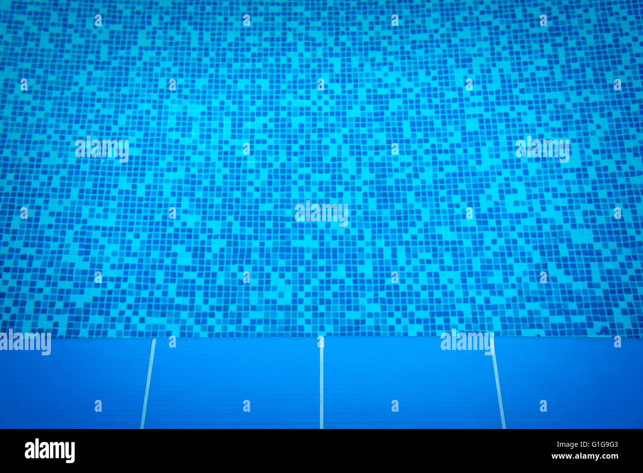 Close up photo of swimming pool at hotel Stock Photo - Alamy