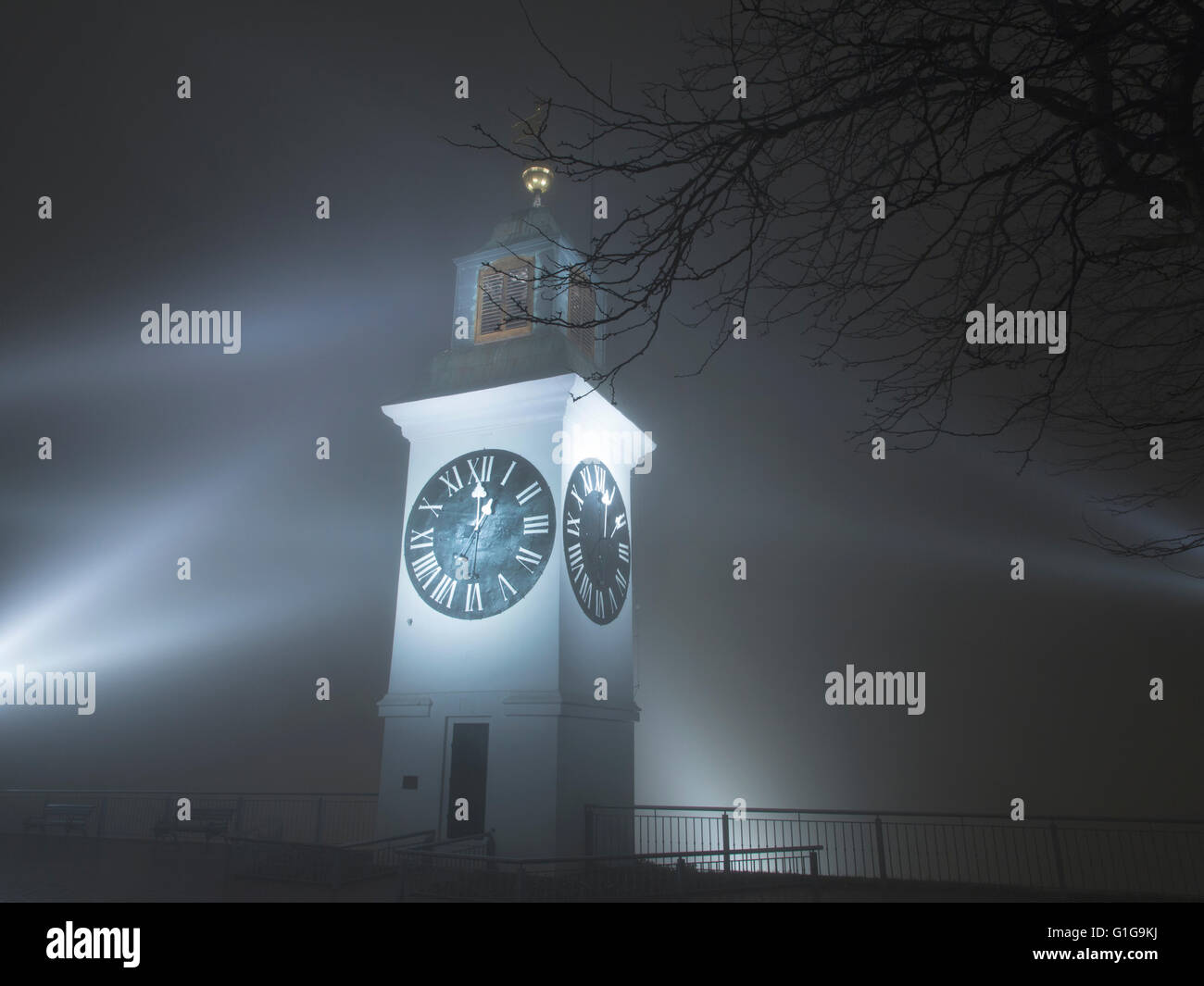 Old tower clock hi-res stock photography and images - Alamy