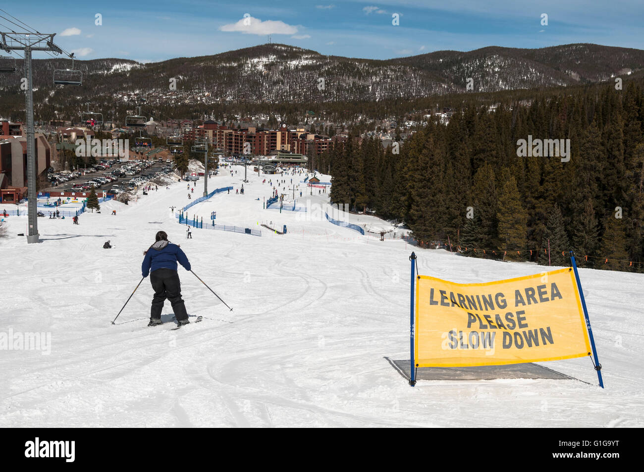 Please slow hi-res stock photography and images - Alamy