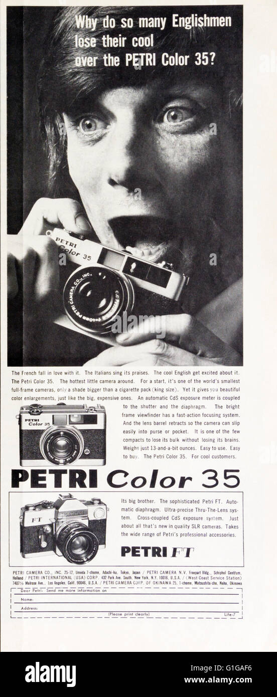 1970s advert advertising Petri cameras Stock Photo - Alamy
