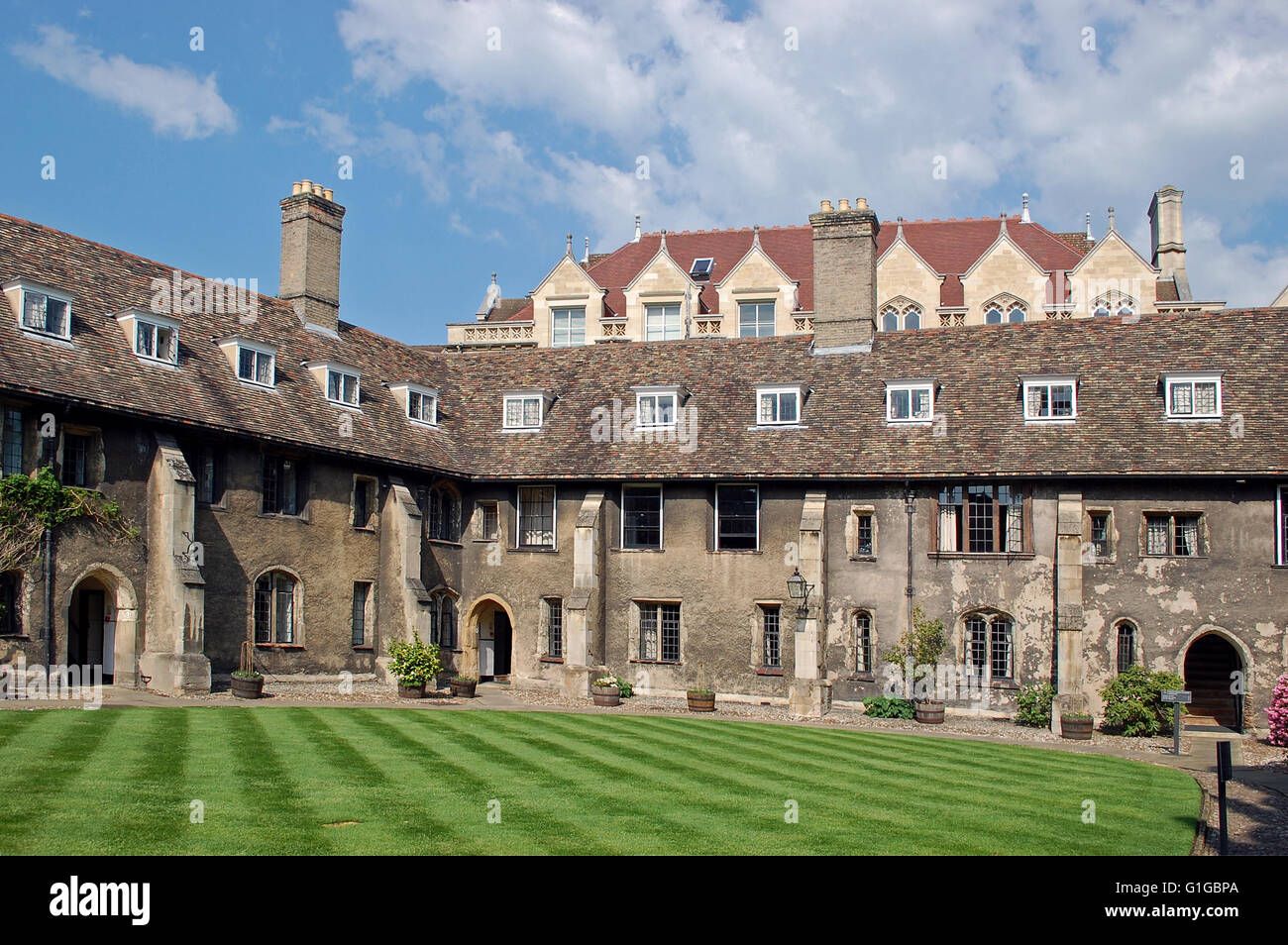 Corpus Christie College courtyard, Cambridge Stock Photo - Alamy