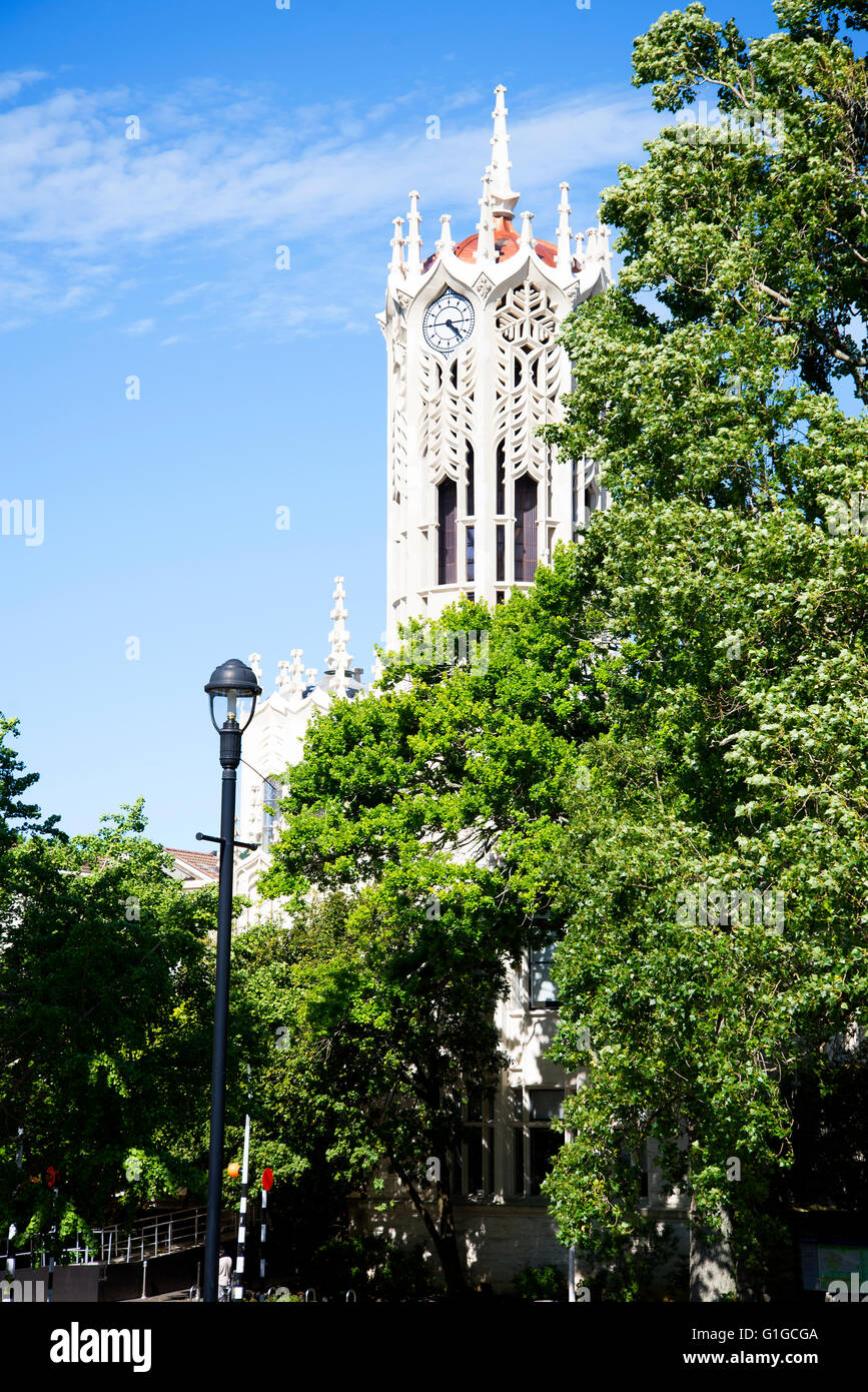 Clock Tower of University of Auckland view from Albert Park across ...