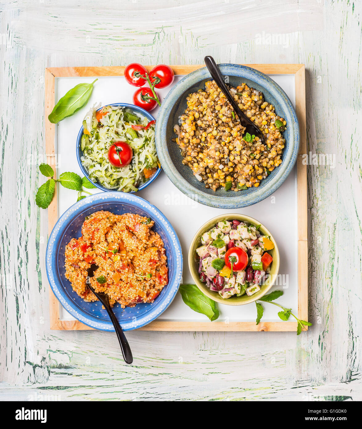 Salad bar hi-res stock photography and images - Alamy