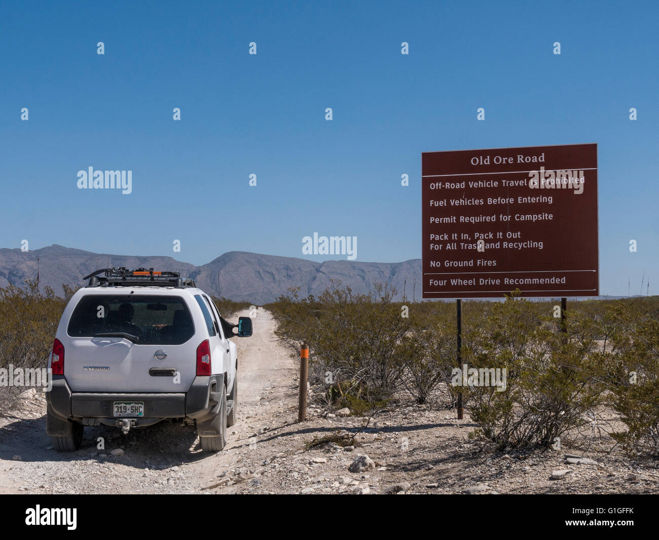 Big bend national park road hi-res stock photography and images - Alamy