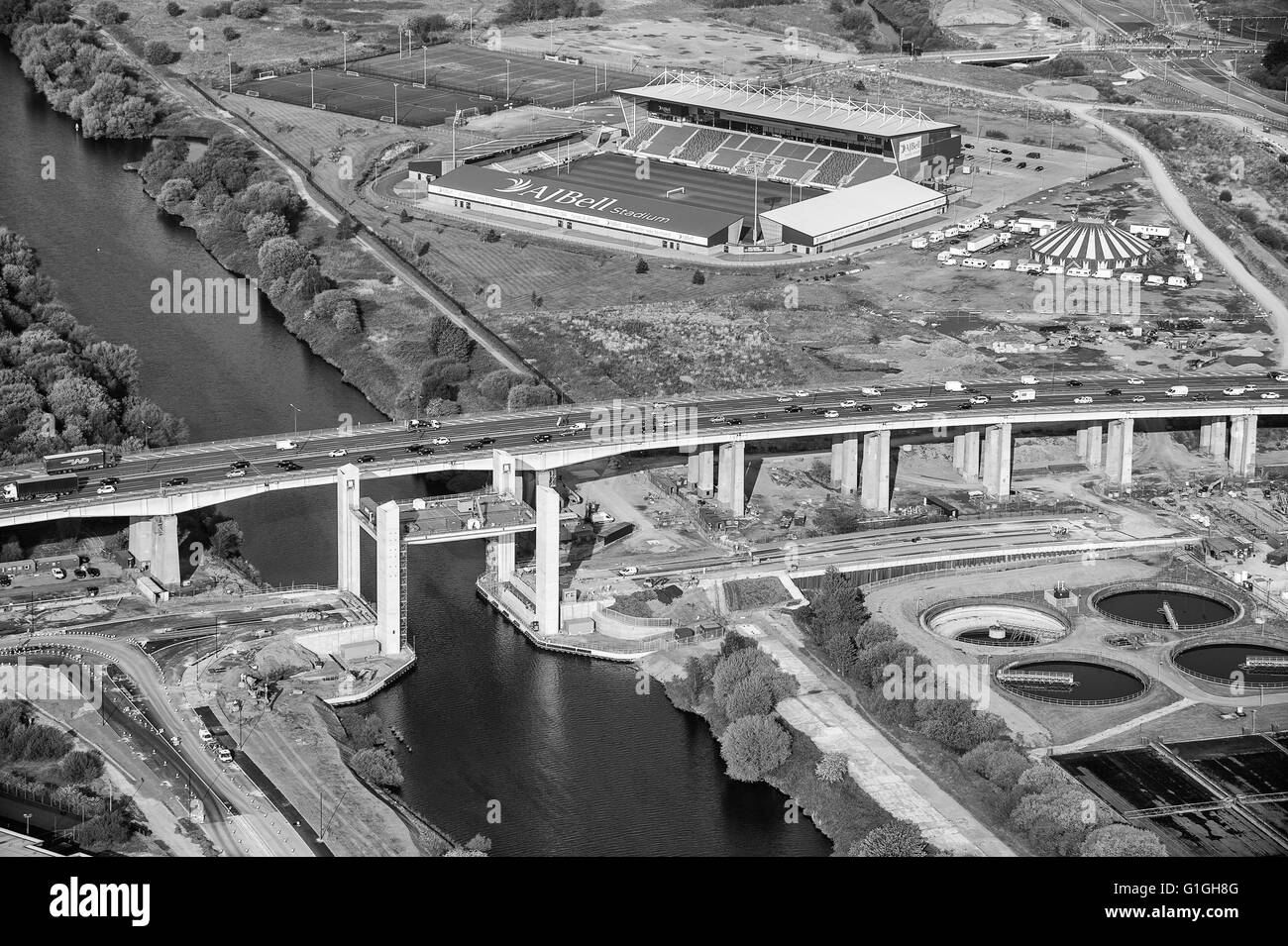 Photo of Barton Lift Bridge prior to the catastrophic structural ...