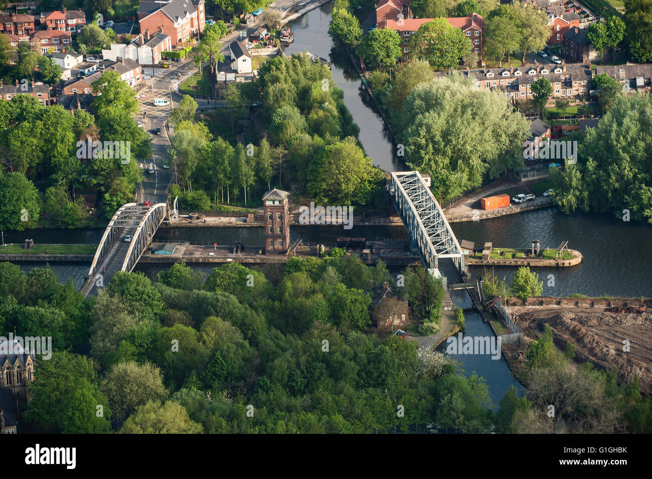Aerial photo manchester ship canal hi-res stock photography and images ...