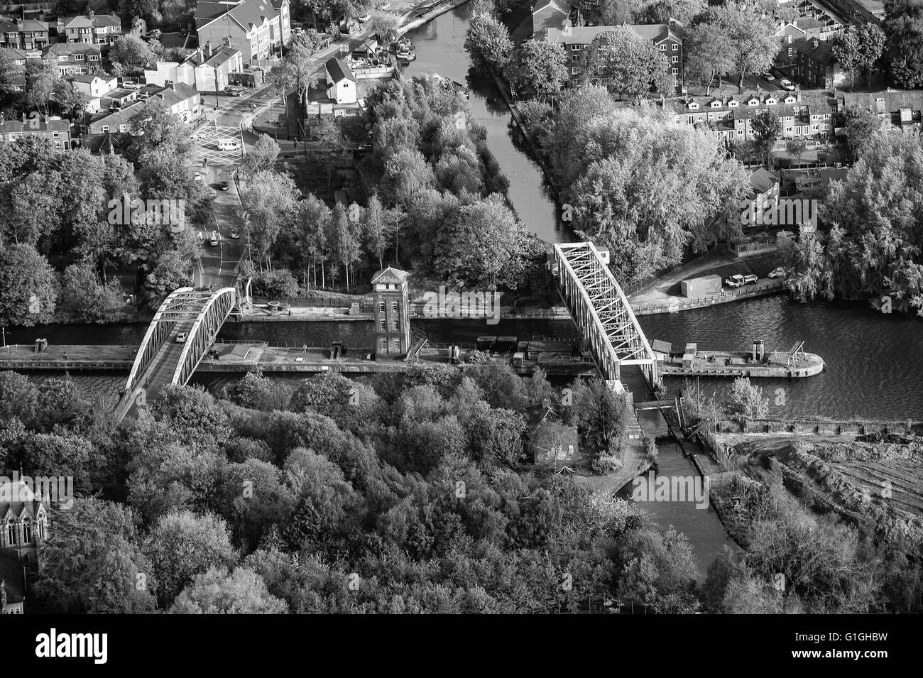 Swing Bridges over Manchester Ship Canal Stock Photo - Alamy
