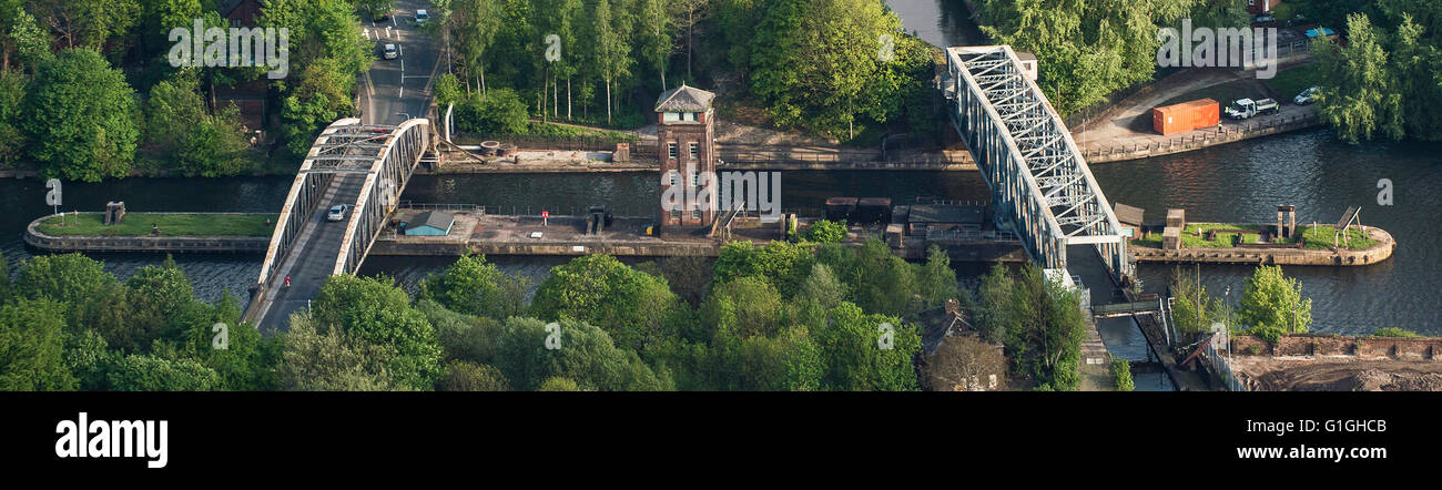 Aerial photo manchester ship canal hi-res stock photography and images ...