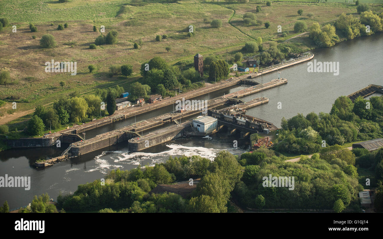 Aerial photo of Manchester Ship Canal Barton Locks Stock Photo - Alamy