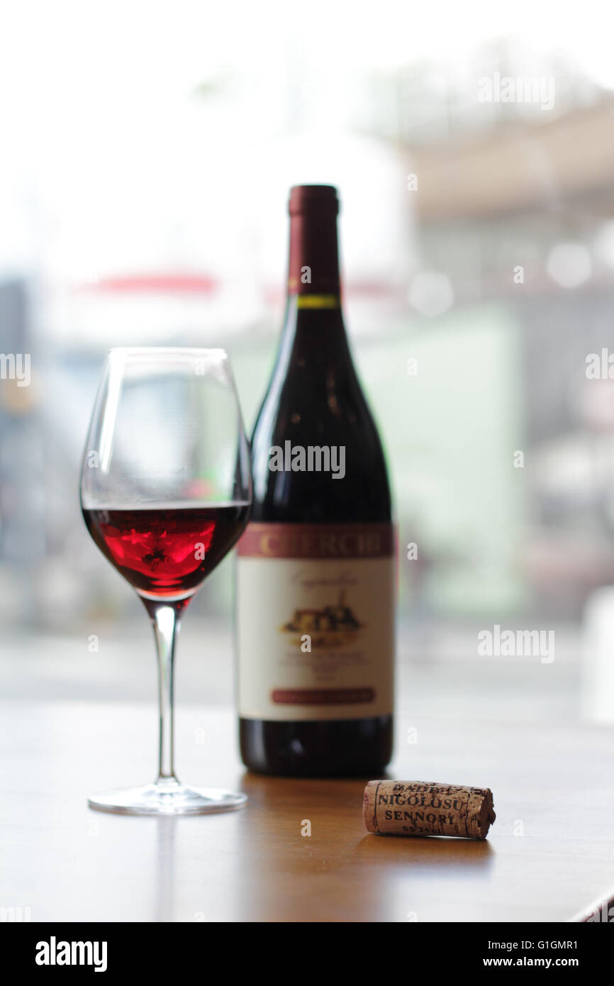 Prosecco cork hi-res stock photography and images - Alamy