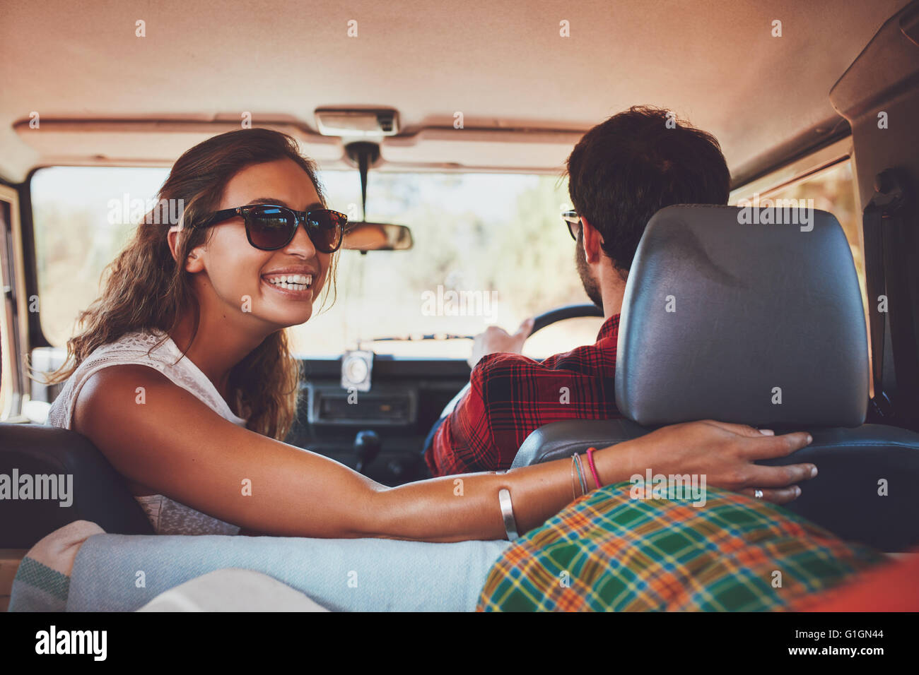 Happy people car hi-res stock photography and images - Alamy