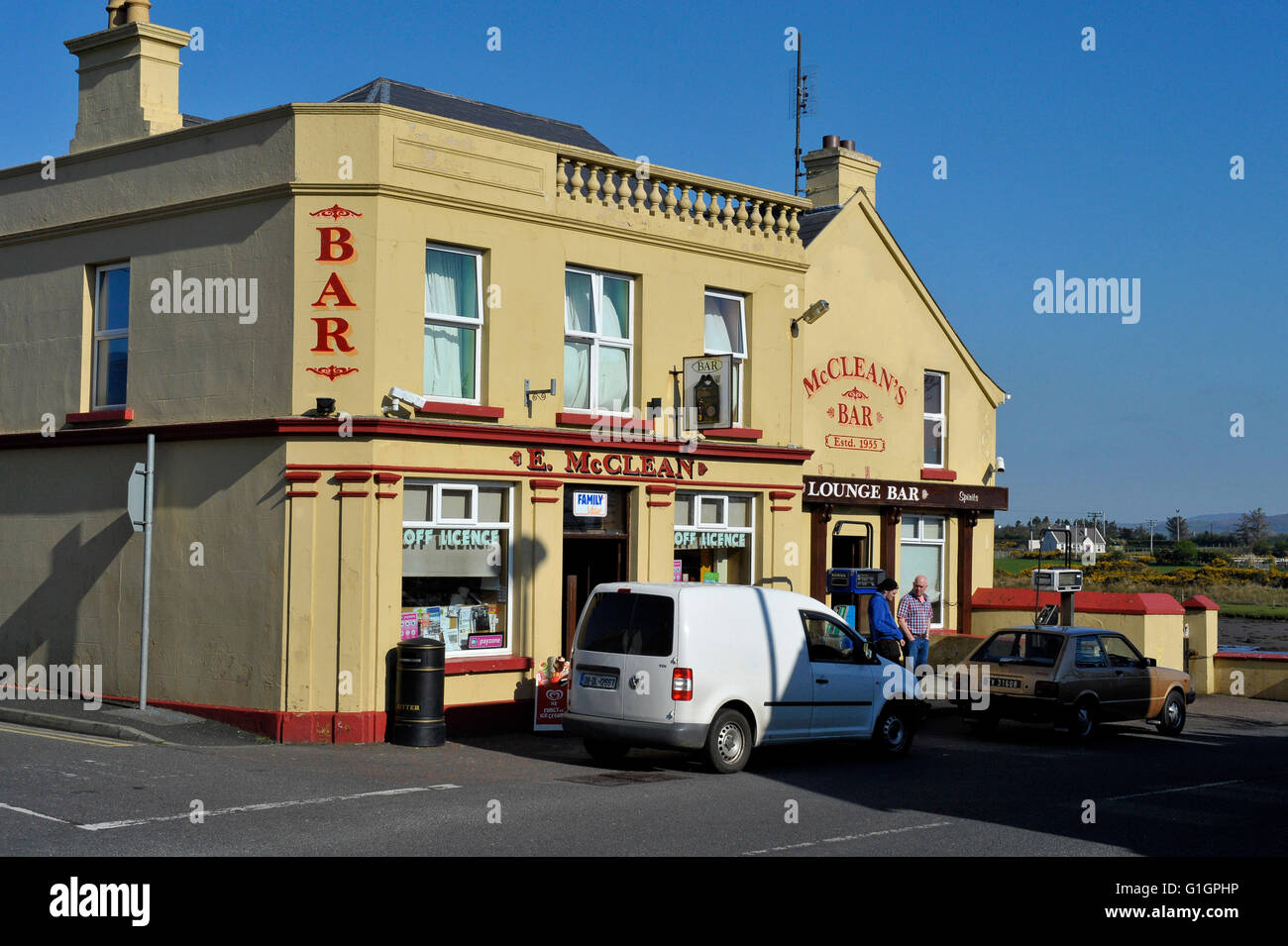 McClean's pub in Malin Town, Malin Head, Ireland, County Donegal ...