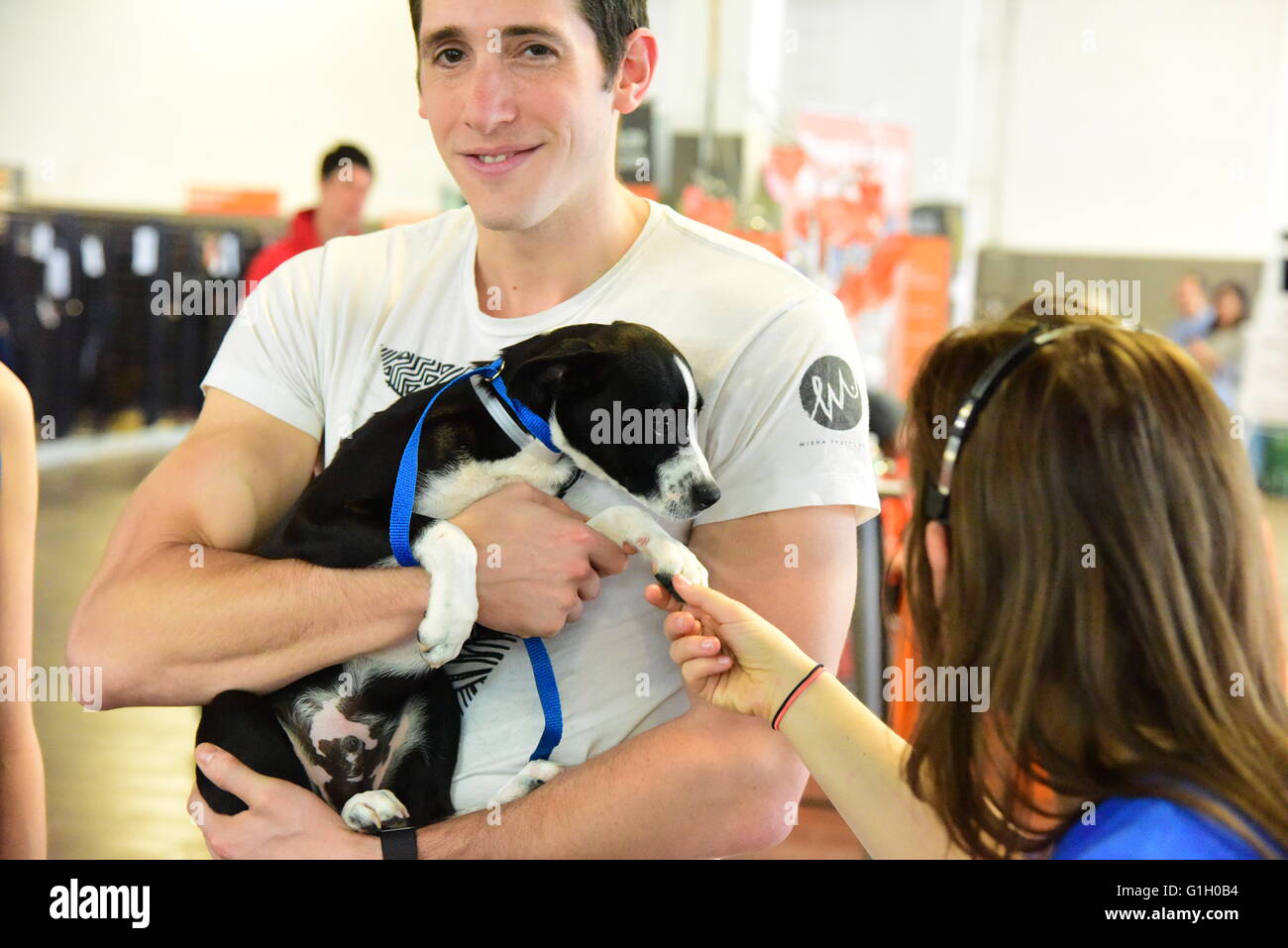 Eric Wasserman holds "Jagger" a newly adopted Boston-Lab mix. Best ...
