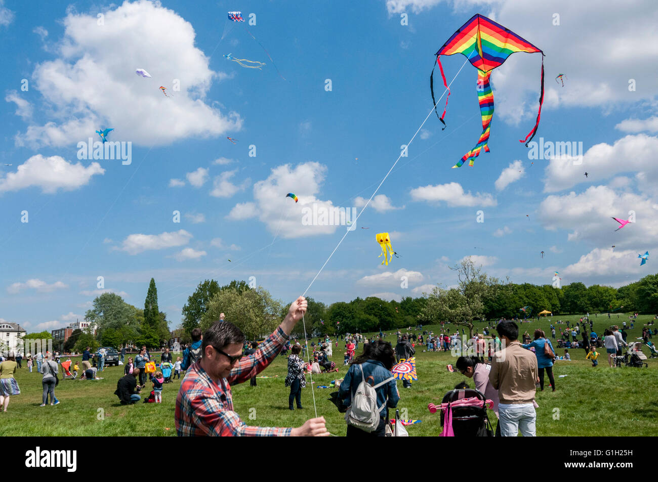 Streatham common kite day hi-res stock photography and images - Alamy