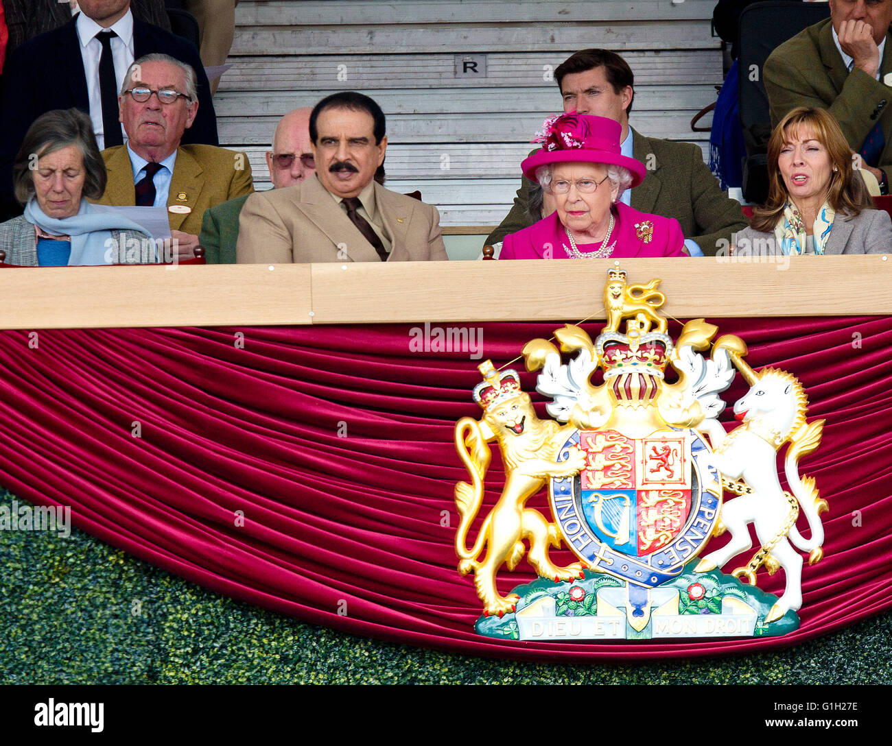 Sheikh hamad bin isa al khalifa hi-res stock photography and images - Alamy