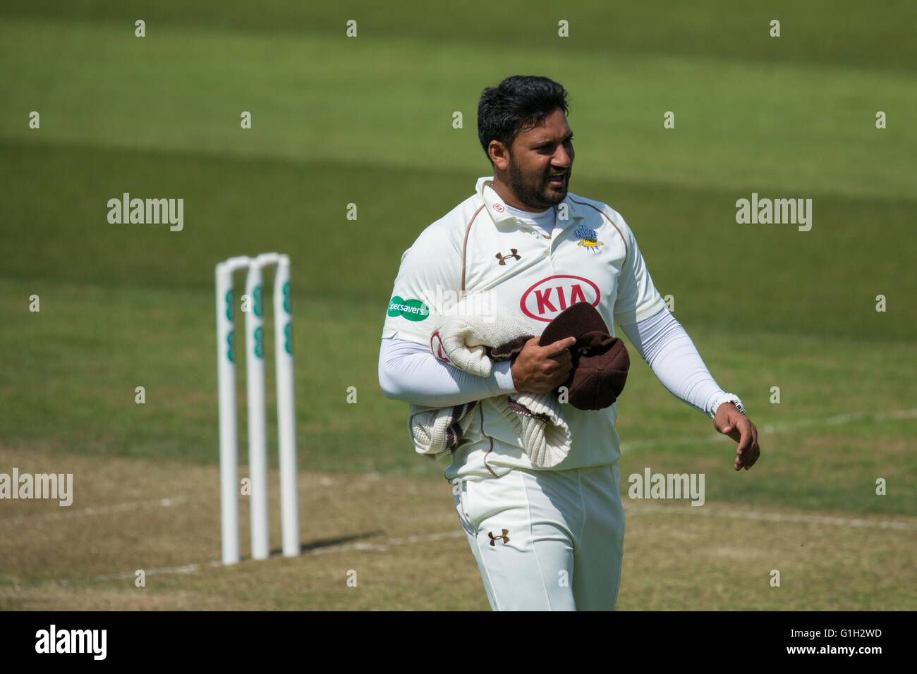 Cricket day one 1 injured hi-res stock photography and images - Alamy