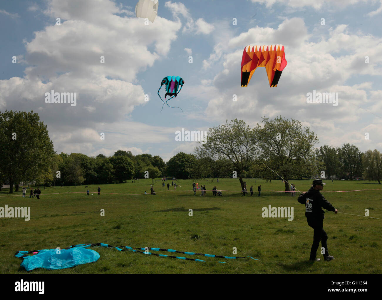 Union jack kites hi-res stock photography and images - Alamy